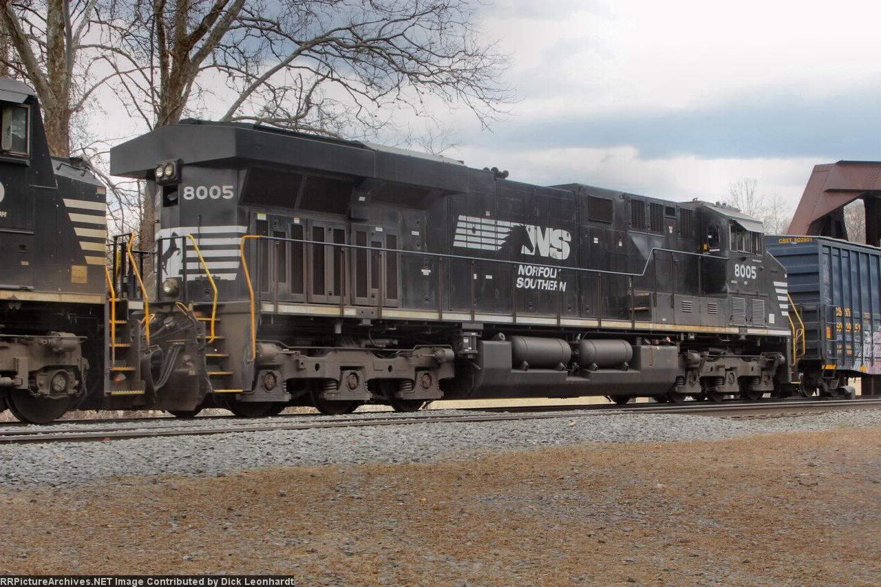 NS 8005